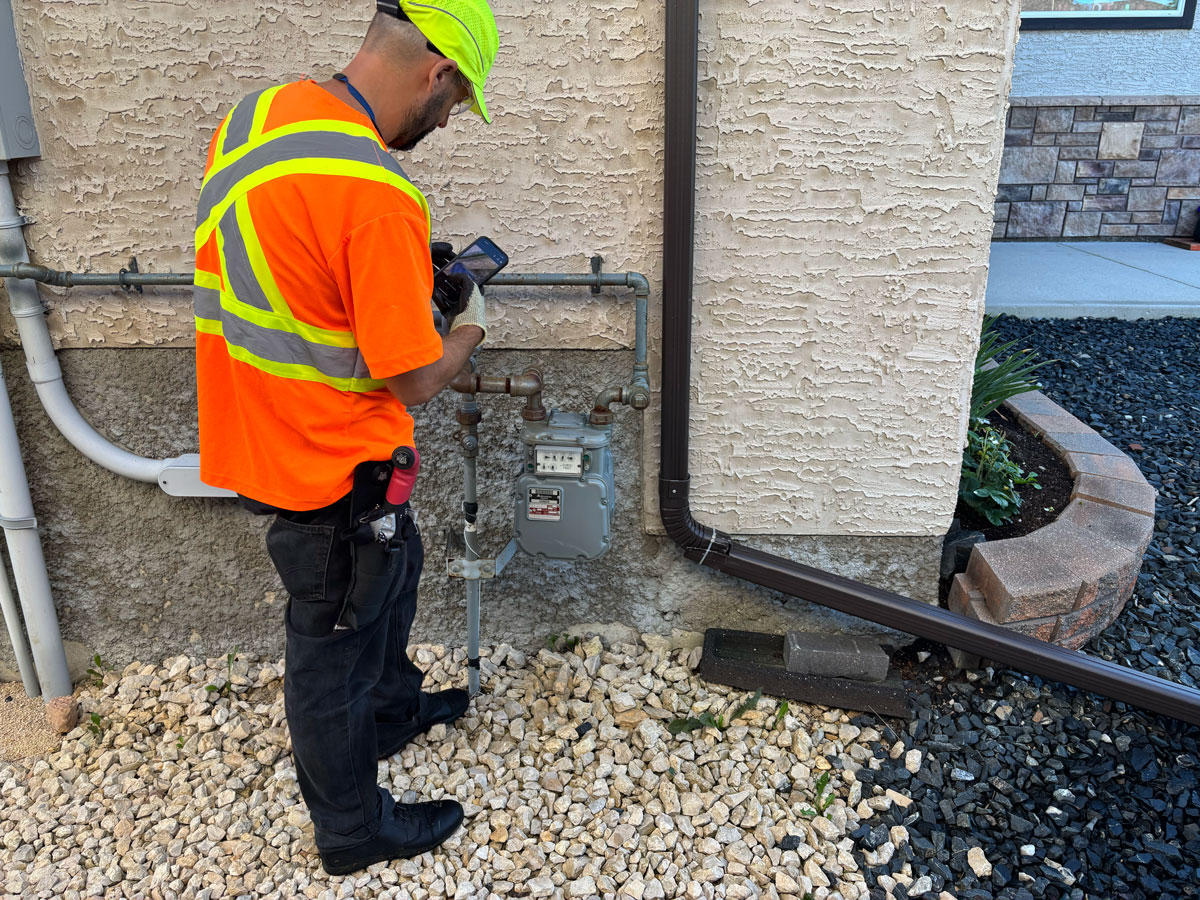 Manitoba Hydro inspecting natural gas meters and regulators at homes ...